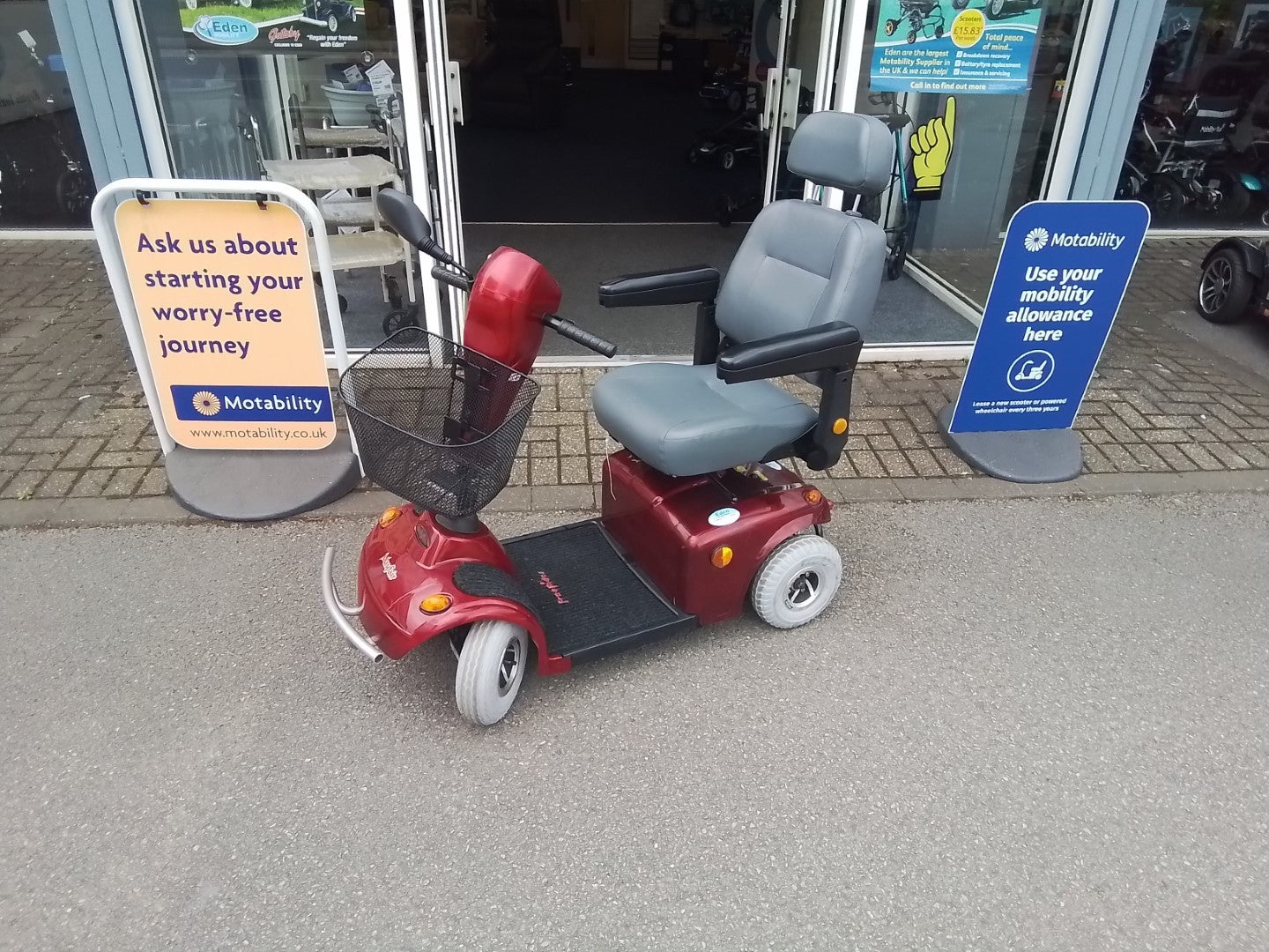 The Red Freerider Mayfair | Eden Mobility | Mobility Scooter